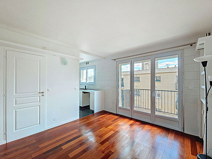 Appartement à vendre - Saint-Maur-des-Fossés, Les Mûriers - 1 pièce