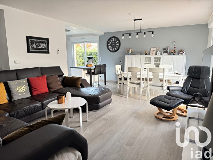 Maison à vendre - Aubevoye - 5 pièces - 4 chambres