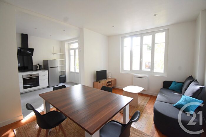 Appartement 3 pièces à Vichy, Coeur de Ville, à louer