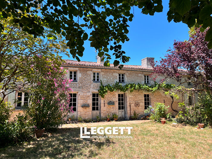 Maison à vendre - Saint-Palais-sur-Mer - 7 pièces - 5 chambres