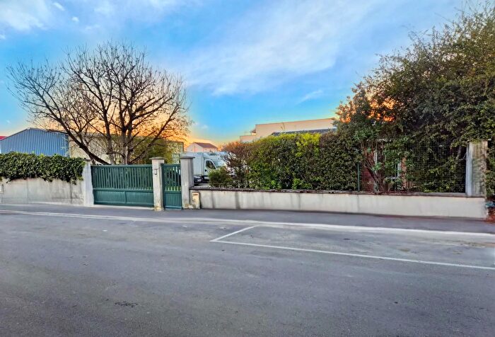 Maison à vendre - Courtry - 10 pièces - 3 chambres