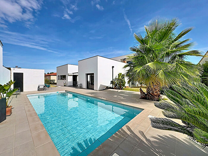 Maison 5 pièces à Laroque-des-Albères, à vendre