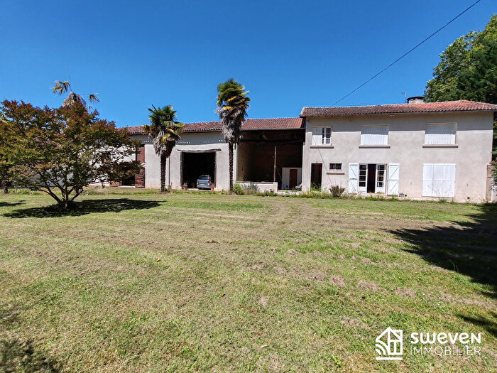 Maison à vendre - Boulogne-sur-Gesse - 6 pièces - 4 chambres