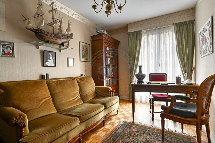 Versailles, Jussieu, Petits Bois, Picardie : Appartement 3 pièces à vendre