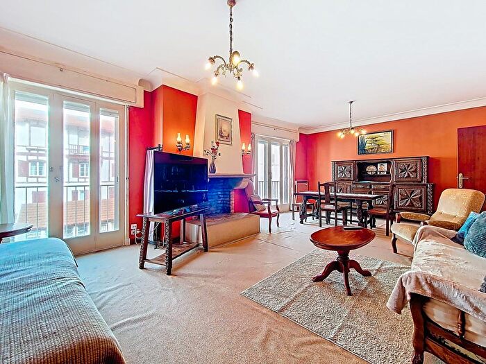 Appartement à vendre - Biarritz, Centre-ville Ouest - 3 pièces - 2 chambres