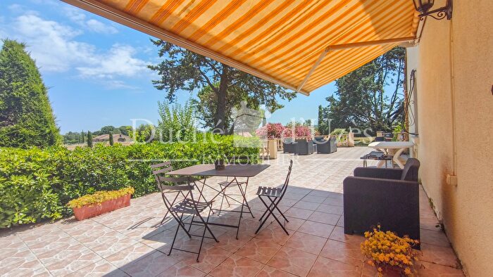 Maison 4 pièces à Uzès, à vendre