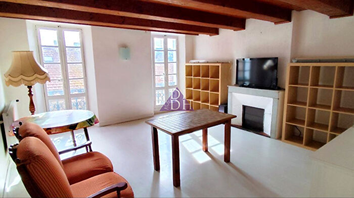 Appartement à vendre - Hyères, Centre-ville - 3 pièces - 2 chambres