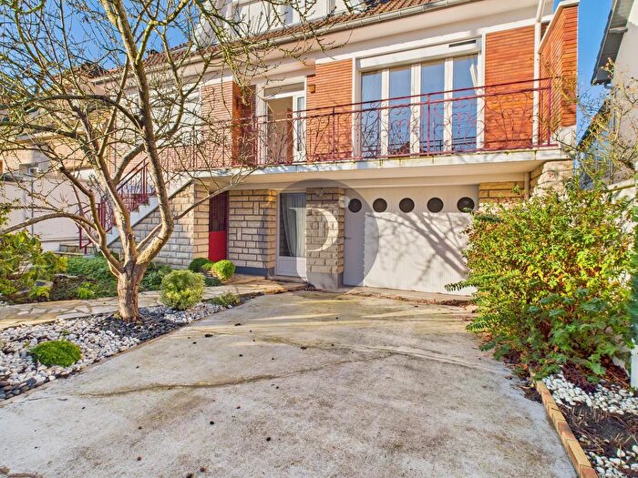 Maison à vendre - Igny - 7 pièces - 6 chambres