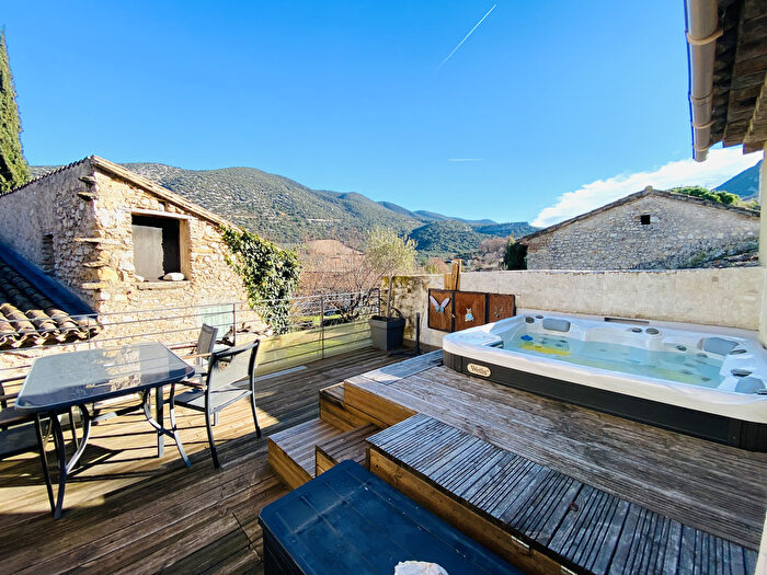 Maison à vendre - Malaucène - 2 pièces - 1 chambre