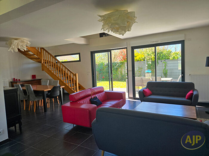 Maison à vendre - Saint-Nazaire, Saint-Marc - 5 pièces - 3 chambres