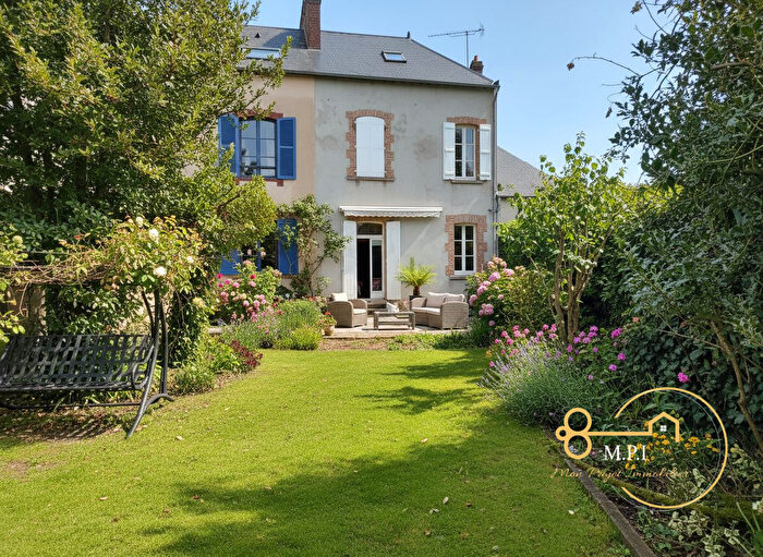 Maison à vendre - Alençon, Croix Mercier, Châtelet, Nord Lancrel - 6 pièces - 4 chambres