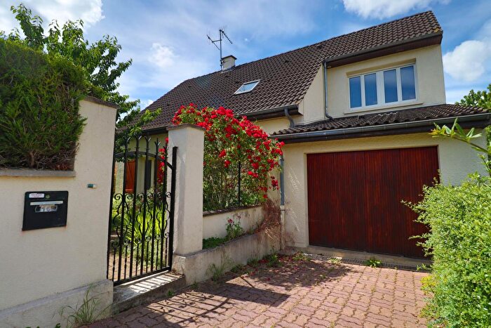 Châlons-en-Champagne, Rive gauche - Maison 6 pièces à vendre