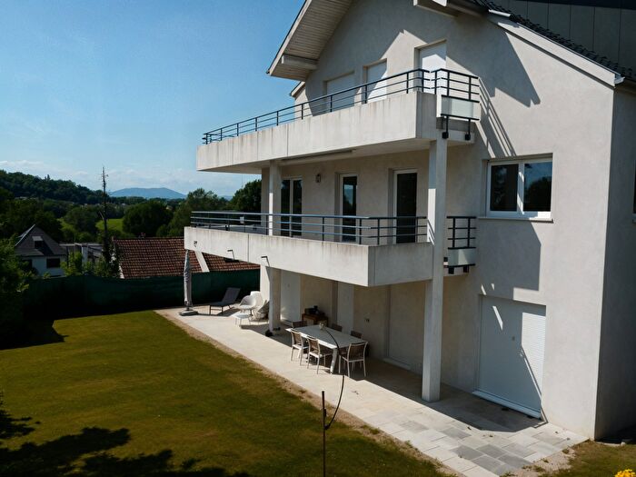 Appartement à louer - Brunstatt - 4 pièces - 3 chambres