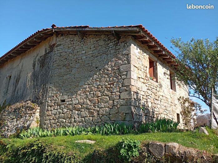 Maison à vendre - Sousceyrac - 4 pièces - 2 chambres