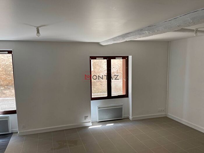 Appartement à louer - Coulommiers - 3 pièces - 2 chambres