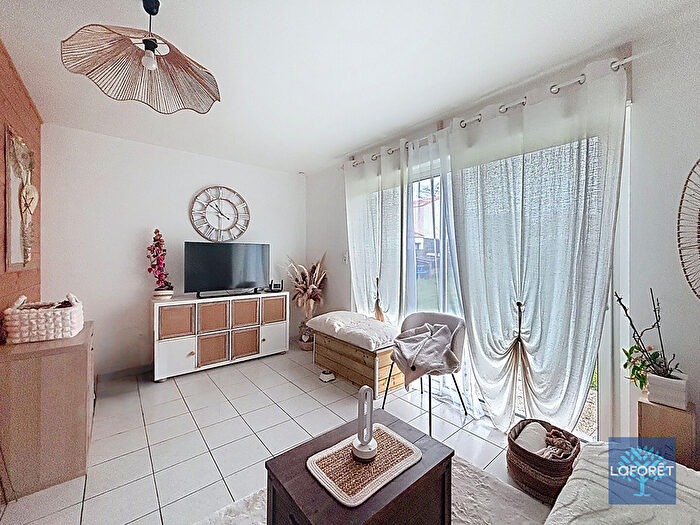 Maison à louer - Saint-Hilaire-de-Riez, Fradinière, Pissot - 3 pièces - 2 chambres