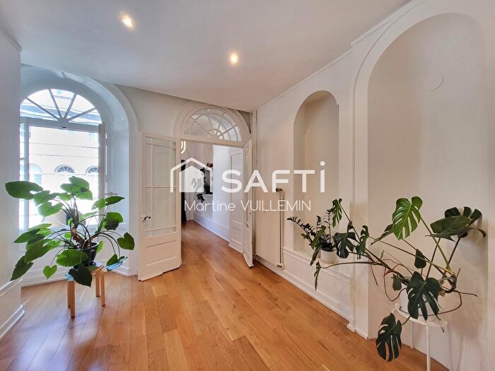 Appartement à vendre - Besançon, Saint-Claude, Torcols, Chailluz - 5 pièces - 3 chambres