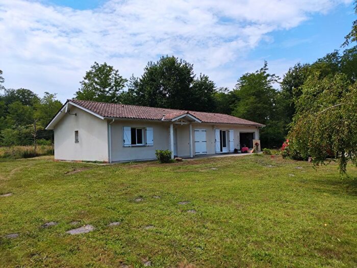 Maison à louer - Blanquefort, Majolinas - 4 pièces - 3 chambres