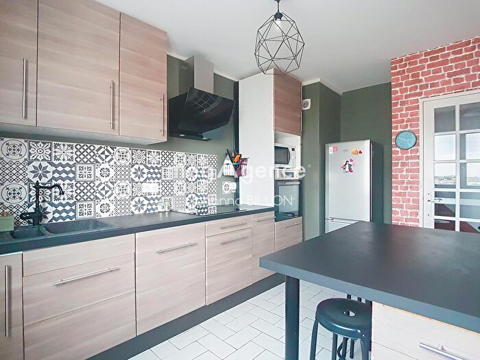 Appartement à vendre - Joué-lès-Tours, Centre-ville - 5 pièces - 3 chambres