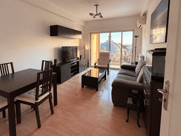 Le Cannet, Centre-ville - Appartement 3 pièces à louer