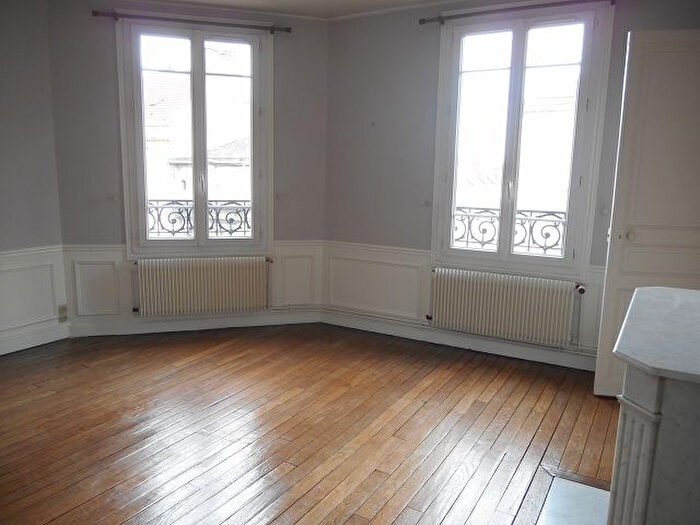 Reims, Centre-ville - Appartement 4 pièces à louer