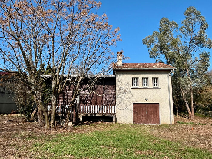 Maison à vendre - Vaugneray - 4 pièces - 3 chambres