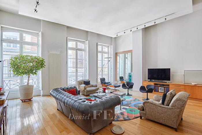 Paris 7ème, Saint-Thomas d'Aquin, Bac, Musée d'Orsay : Appartement 5 pièces à vendre