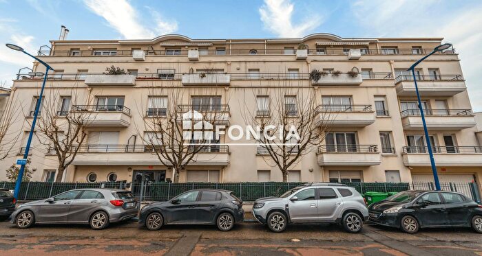 Appartement à vendre - Drancy, Le Petit Drancy - 1 pièce