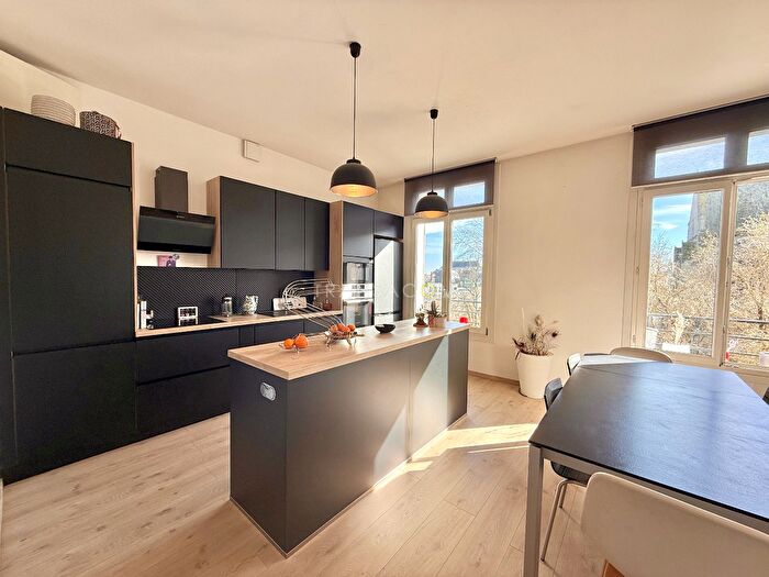 Appartement à vendre - Tours, Centre-ville - 4 pièces - 3 chambres