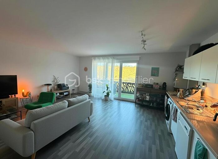 Appartement à vendre - Liffré - 3 pièces - 2 chambres