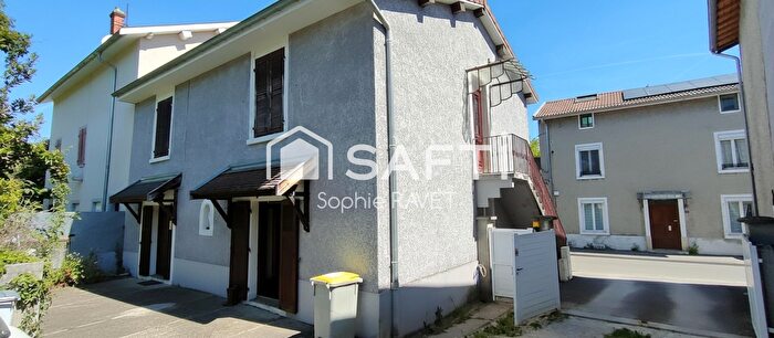 Maison à vendre - Chavanoz - 7 pièces - 4 chambres
