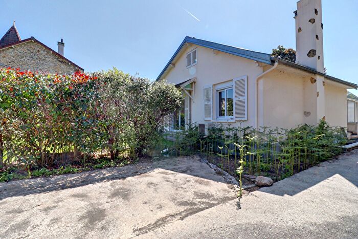 Maison à vendre - Vernouillet - 7 pièces - 5 chambres