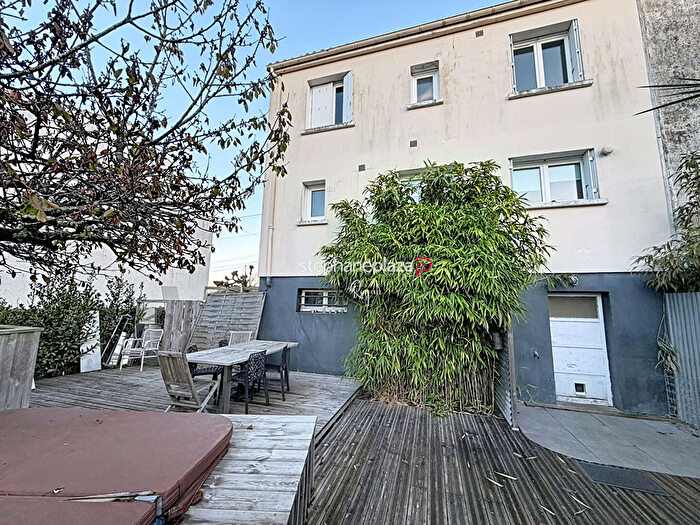 Maison à vendre - Royan, Marne-Yeuse, Royan - 5 pièces - 4 chambres