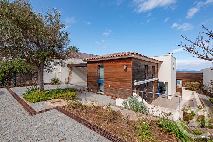 Maison à vendre - Sainte-Maxime, Sémaphore, Nartelle - 5 pièces - 4 chambres