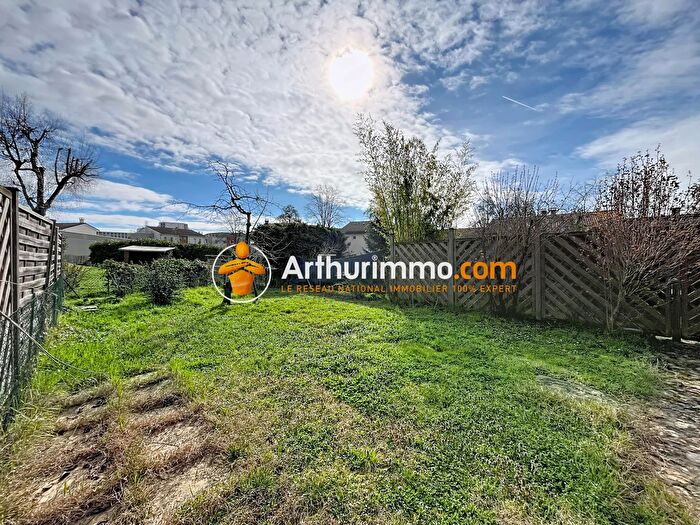 Maison à vendre - LIsle-dAbeau, Peupleraie - 4 pièces - 3 chambres