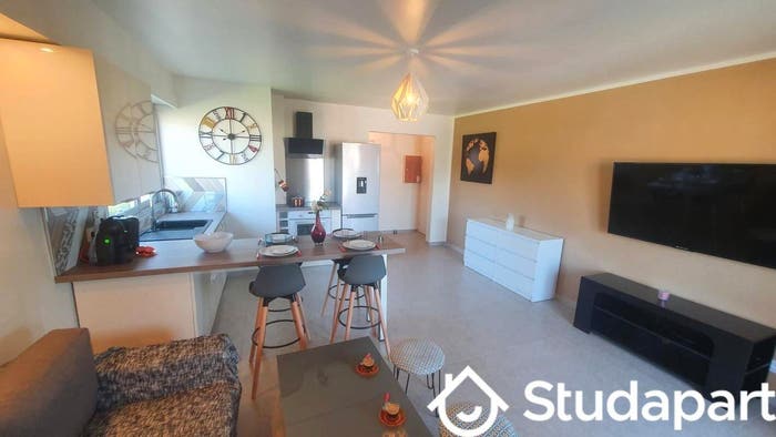 La Maure-Super Cannes, Vallauris - Appartement 2 pièces à louer