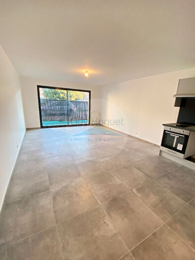 Appartement à louer - Savigny-sur-Orge, Cherchefeuilles - 1 pièce