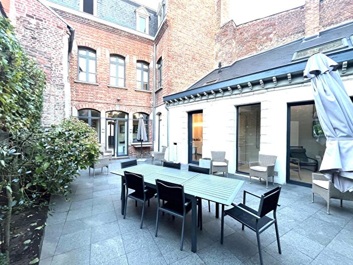Maison 9 pièces à vendre à Arras, Meaulens, Saint-Gery