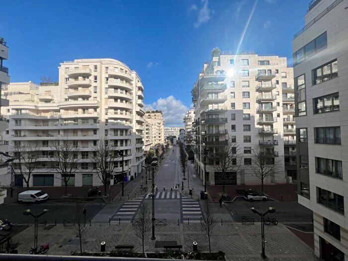 Appartement à louer - Villiers-Cerdan, Levallois-Perret - 1 pièce