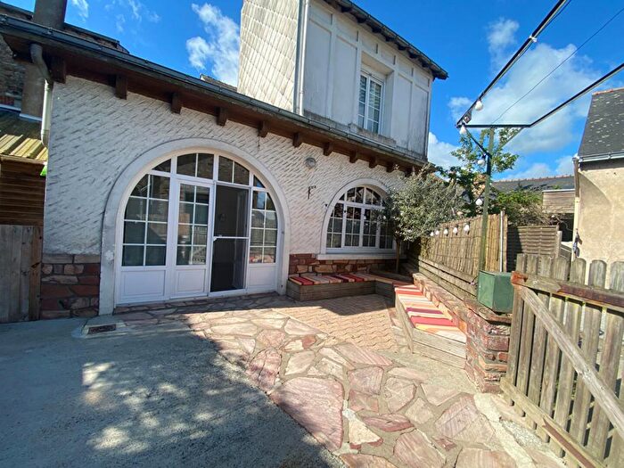 Maison à vendre - Bouvron - 7 pièces - 4 chambres