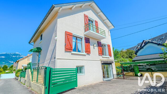 Maison 10 pièces à vendre à Chambéry, Bissy