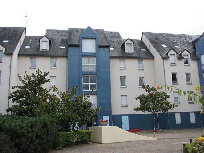 Appartement à louer - Bernard Hamet, Vendôme - 3 pièces - 2 chambres