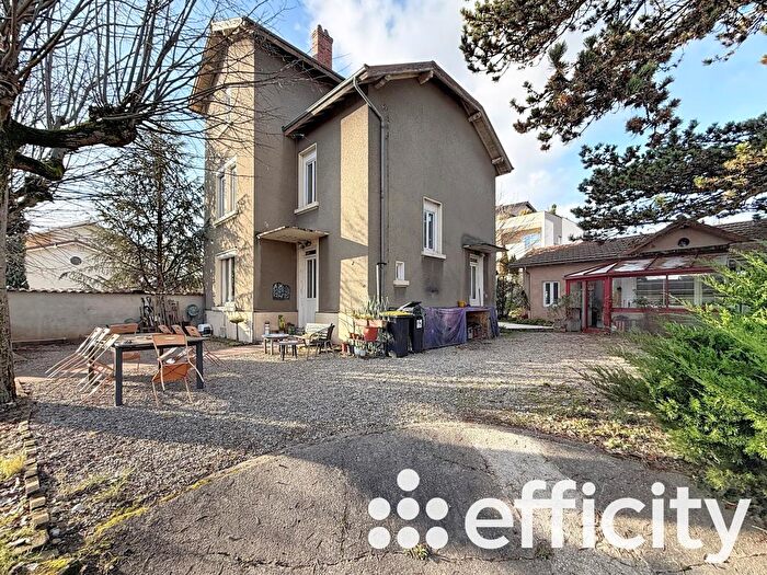 Maison à vendre - Miribel - 6 pièces - 3 chambres
