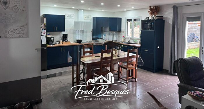 Maison à vendre - Alairac - 4 pièces - 3 chambres