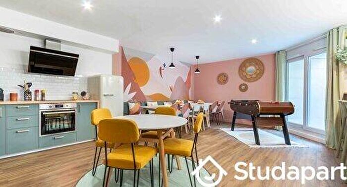 Appartement à louer - Corentin Celton, Issy-les-Moulineaux - 1 pièce