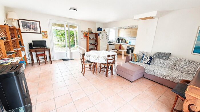 Maison 3 pièces à vendre - Saint-Hilaire-la-Forêt