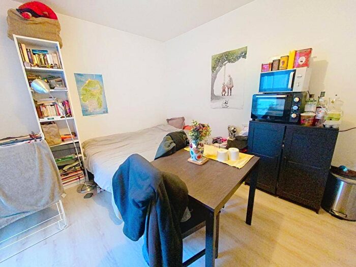 Appartement à louer - La Fuye Velpeau, Tours - 1 pièce