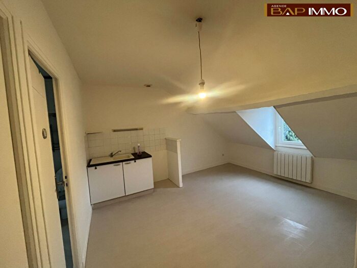 Appartement à louer - Lisieux - 2 pièces - 1 chambre