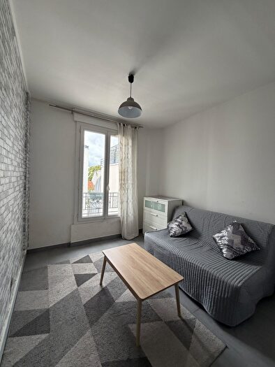 Appartement 1 pièce à vendre à Issy-les-Moulineaux, Les Epinettes, Le Fort, Les Hauts d'Issy