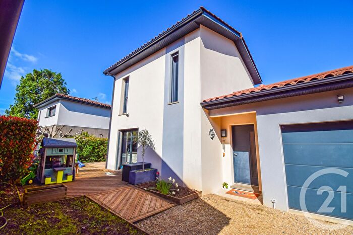 Maison à vendre - Villefranche-sur-Saône, Ouest - 4 pièces - 3 chambres